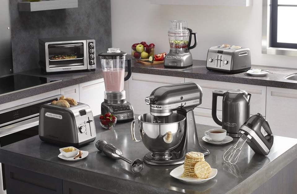 5 Small Kitchen Appliances for Your New Home - Universal Appliance and ...